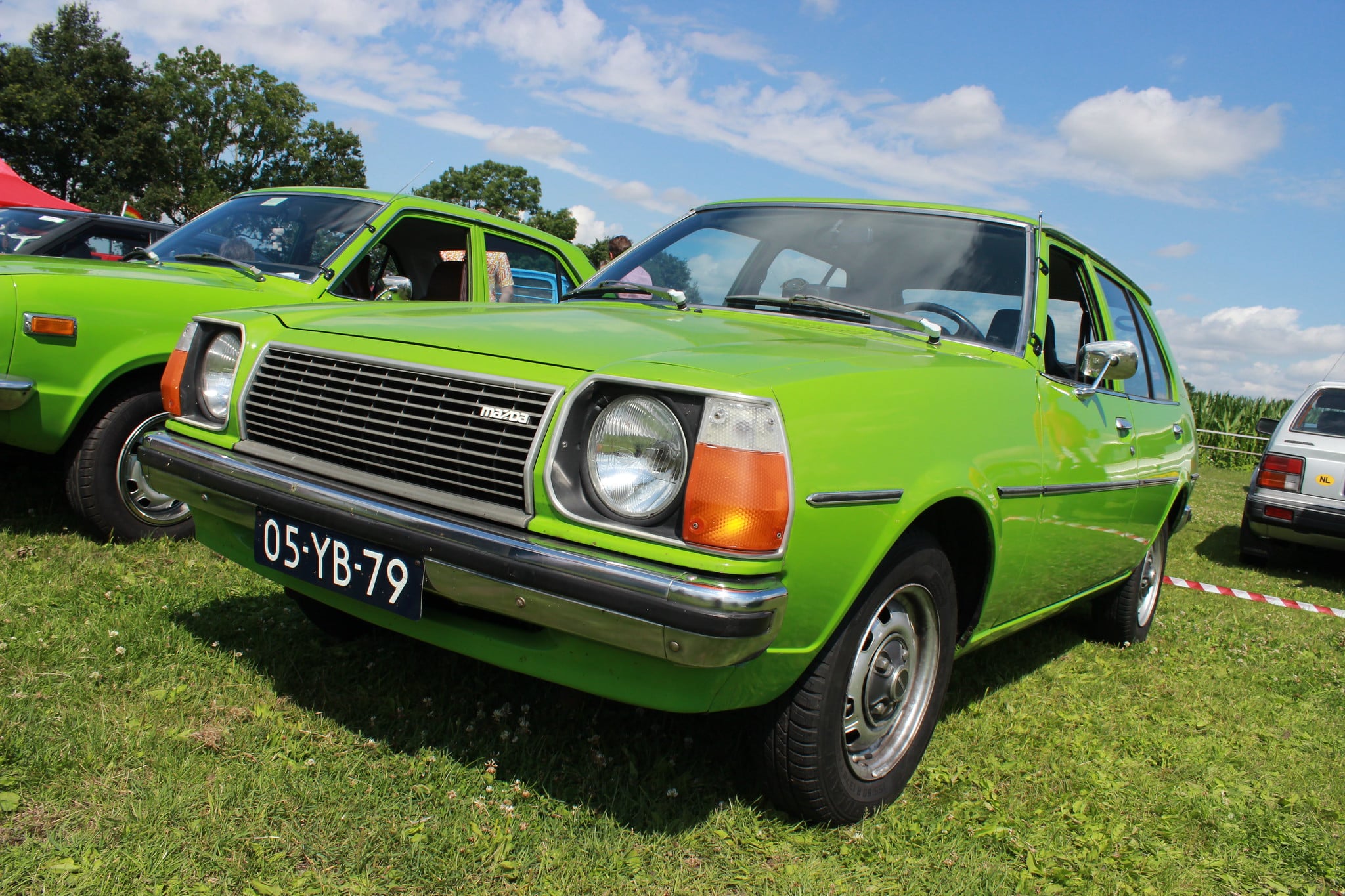 The hatchback you've probably forgot - The Mazda Familia FA4. - petrolpunx